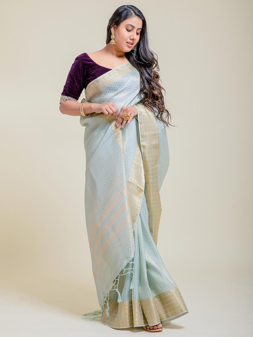 Sazrika | Buy the latest collection of designer sarees online.